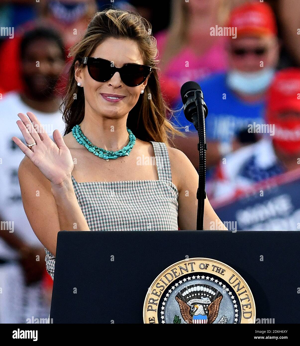 Hope Hicks, senior counselor to U.S. President Donald Trump waves to ...