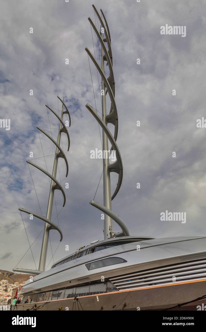 Dynarig technology hi-res stock photography and images - Alamy