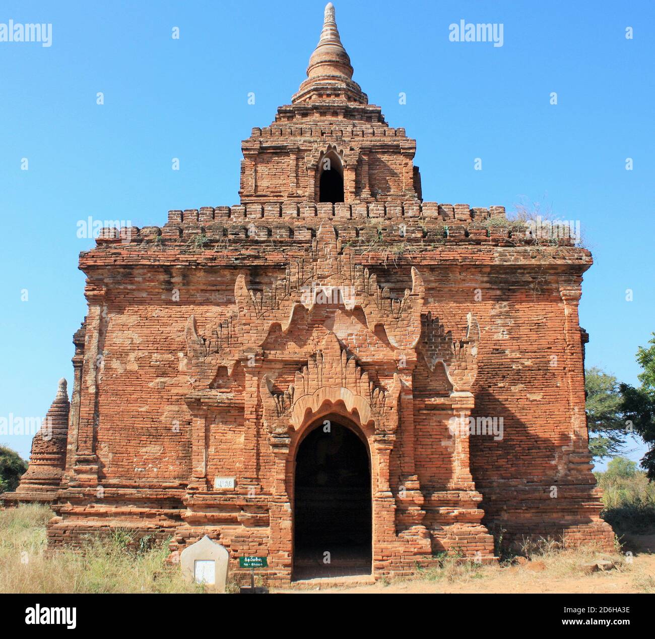 Well preserved ruins hi-res stock photography and images - Alamy