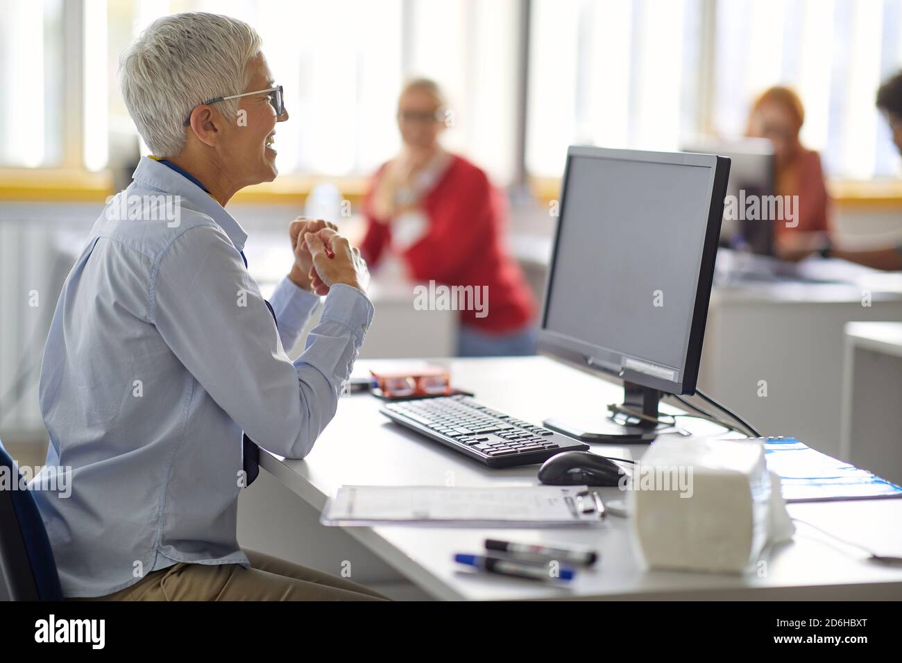 Lecturer desk hi-res stock photography and images - Alamy