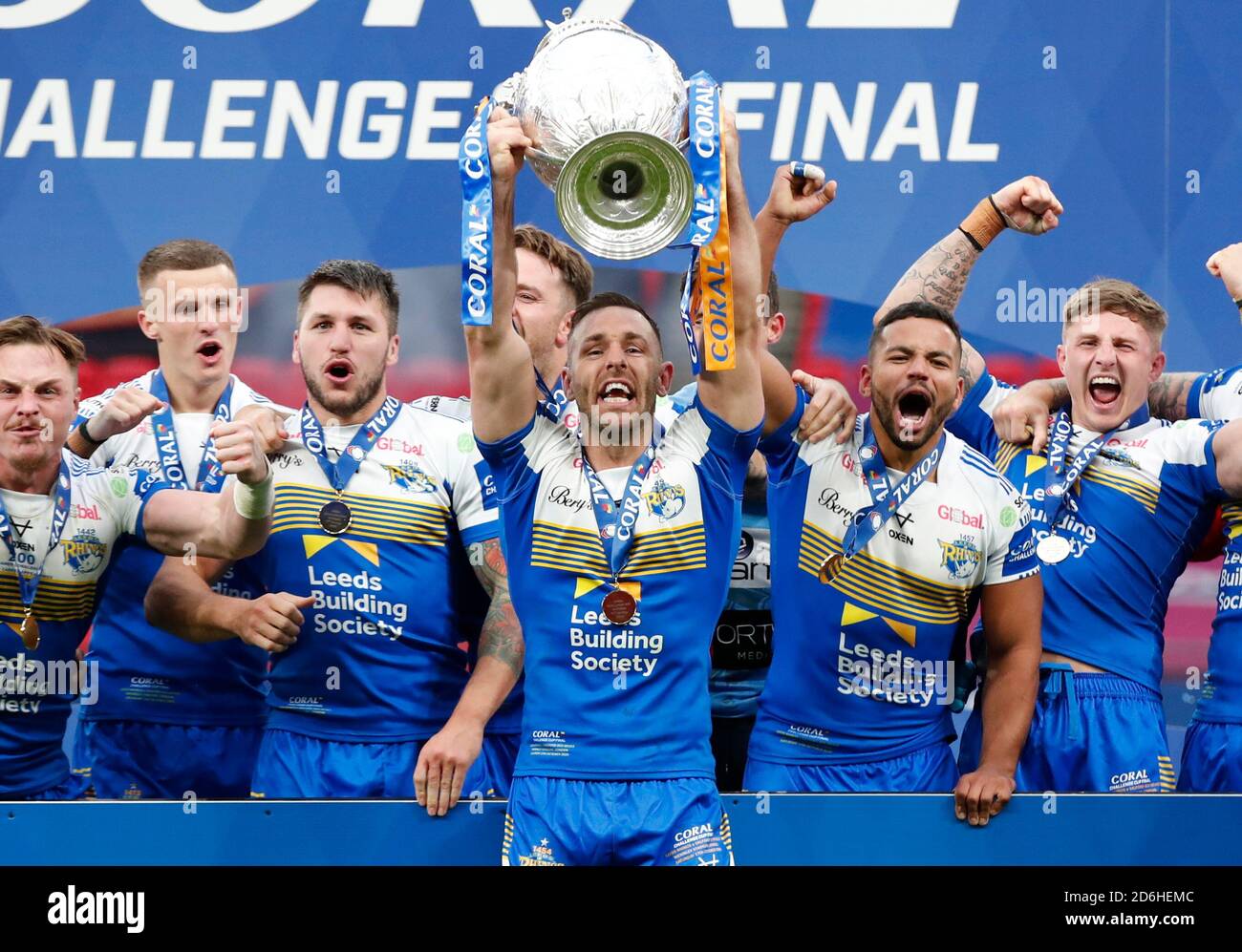 Leeds rhinos luke gale lifts trophy hi-res stock photography and images ...