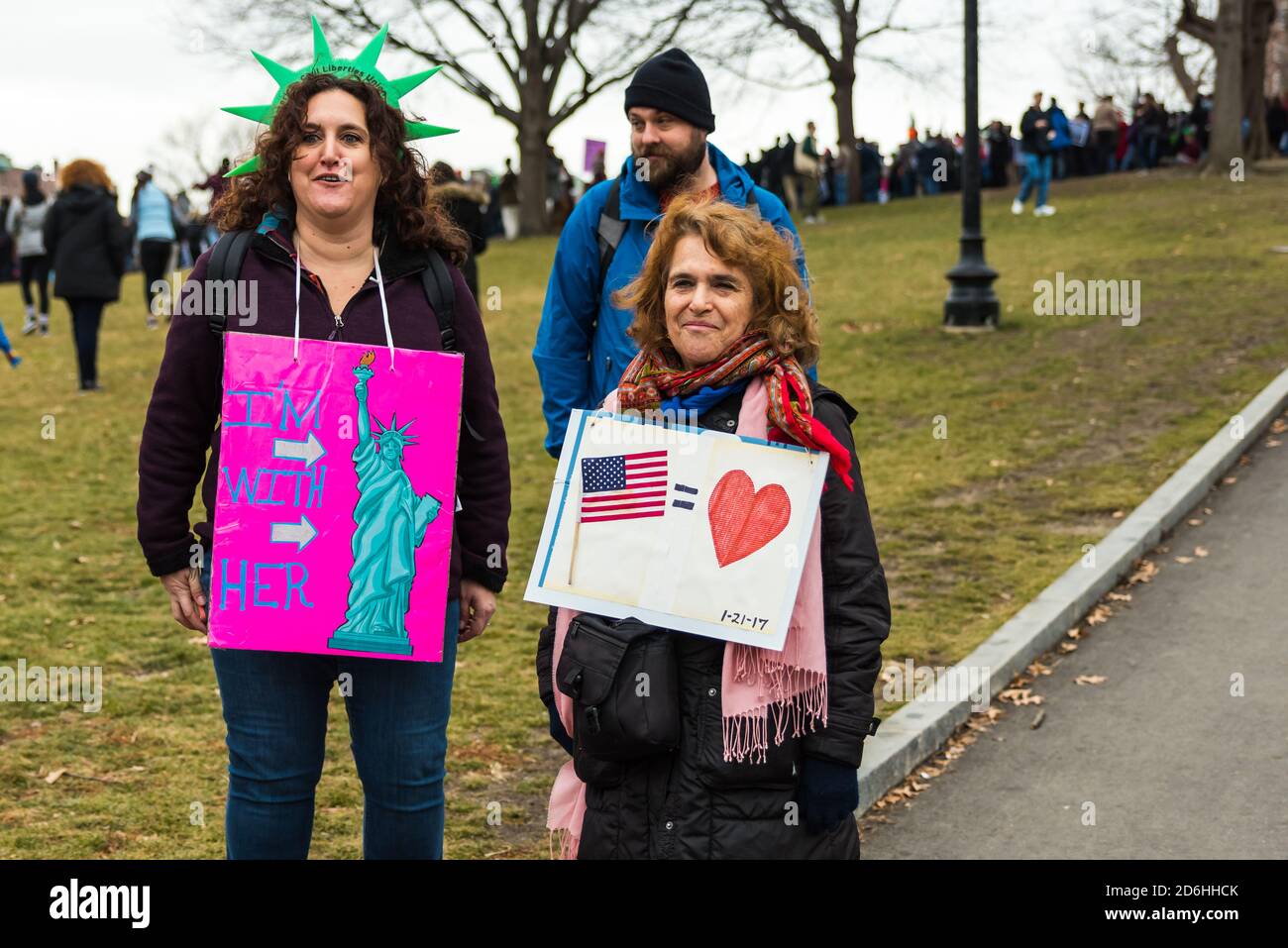 Two women holding handmade hi-res stock photography and images - Alamy