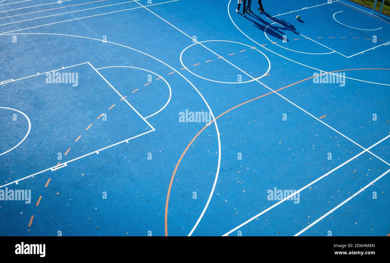 Basketball court lines hi-res stock photography and images - Alamy