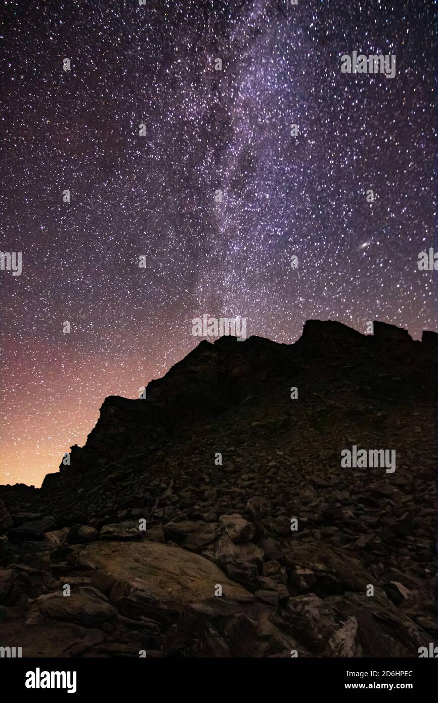 colorfull night landscape wtih star sky. astrophotography in Alps ...