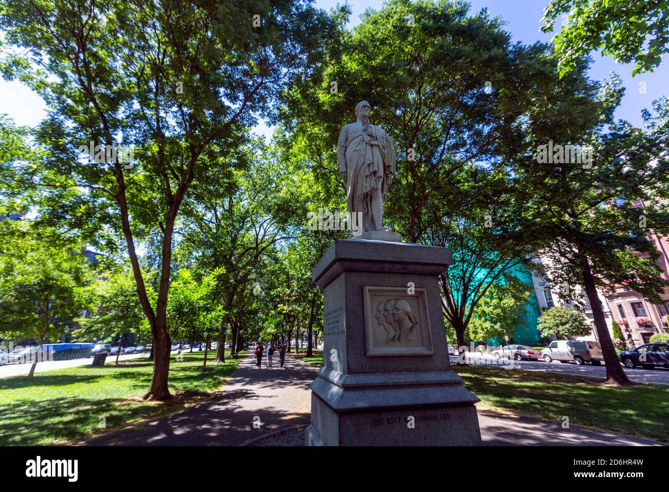 Commonwealth avenue boston hi-res stock photography and images - Alamy