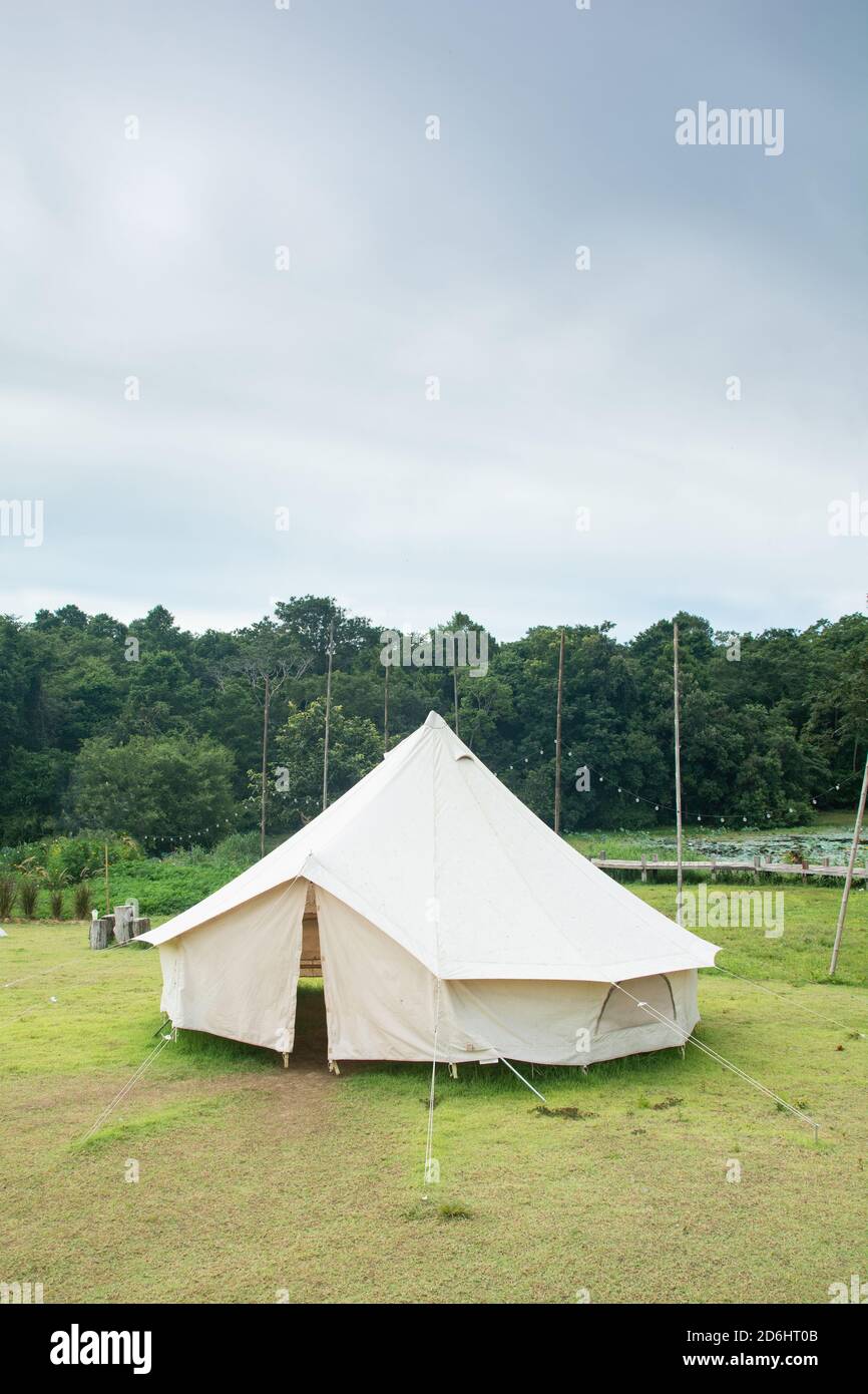 Traditional canvas bell tent in countryside Stock Photo - Alamy