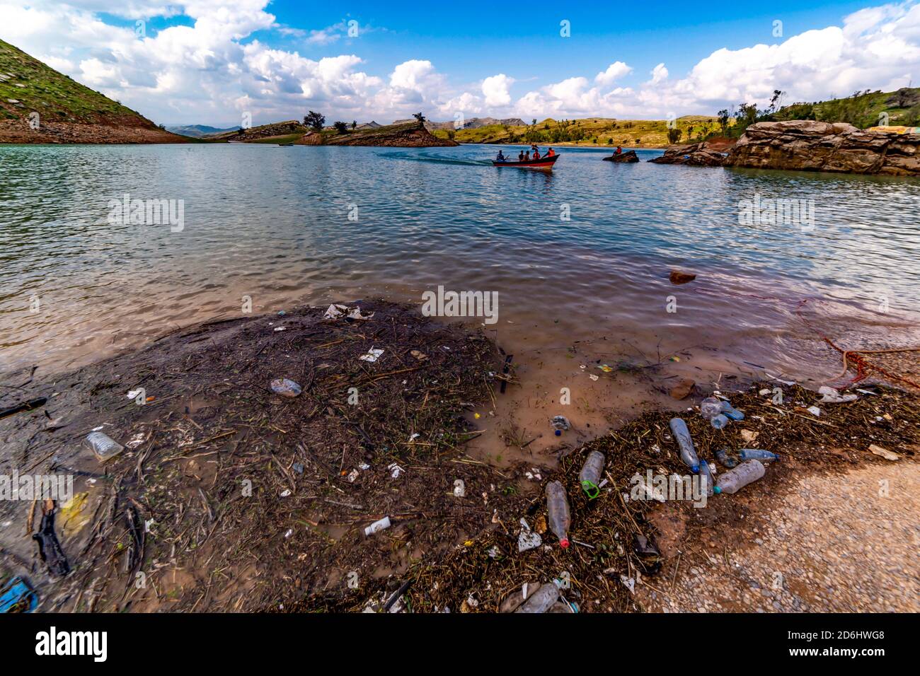 dez dam lake of Dezful, Iran Stock Photo - Alamy