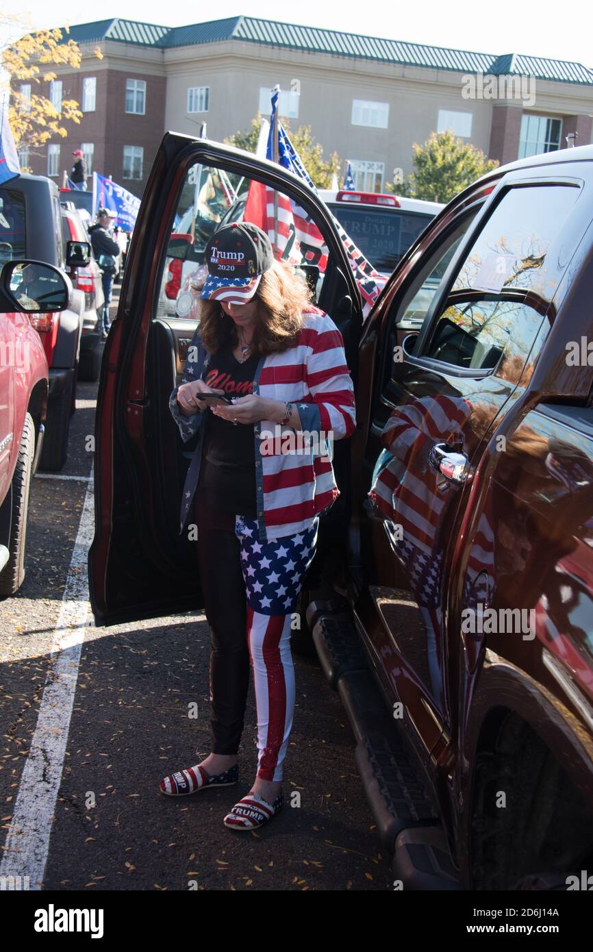 Donald trump election 2020 and crowd hi-res stock photography and ...
