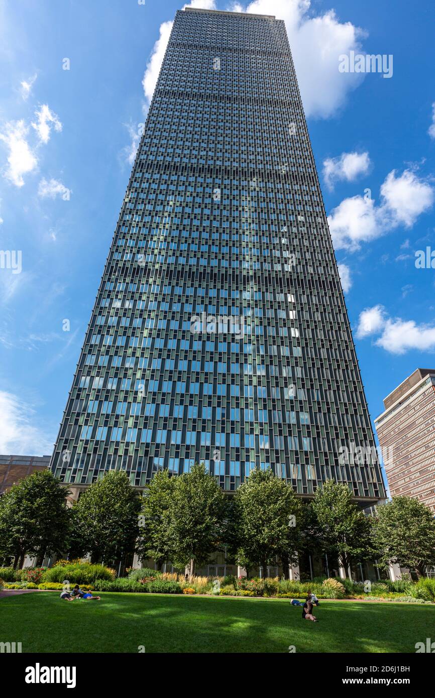Prudential tower boston hi-res stock photography and images - Alamy