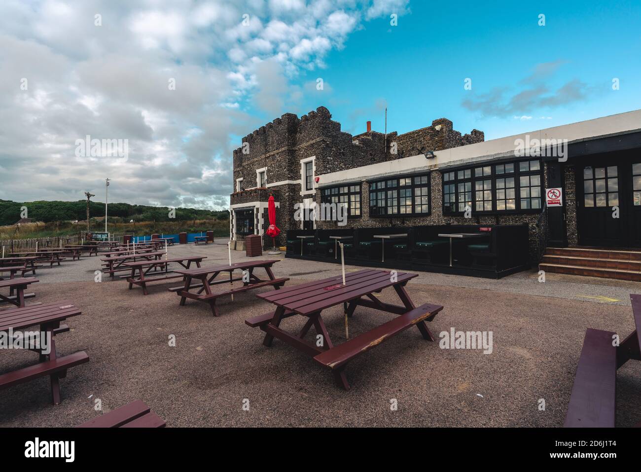 Captain digby pub hi-res stock photography and images - Alamy