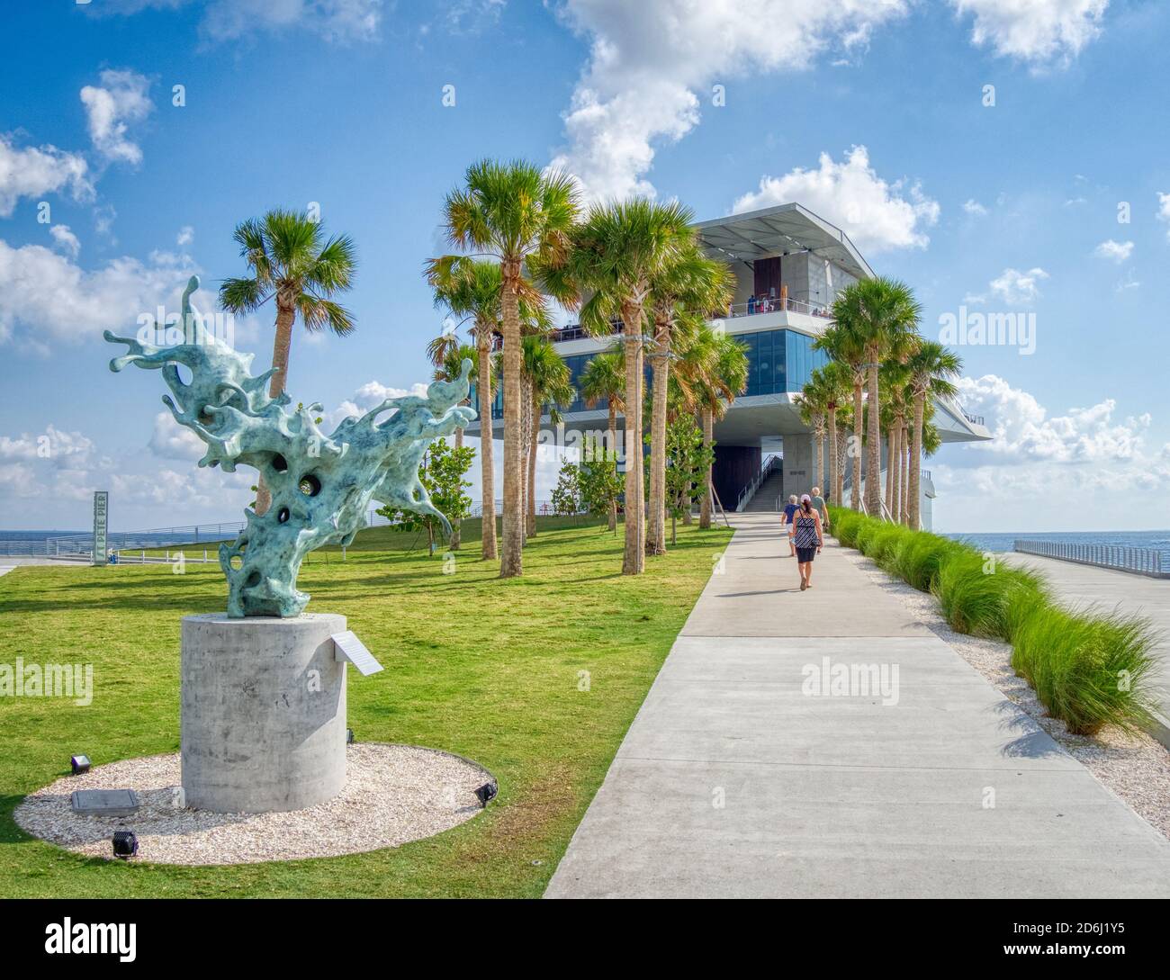 Pier Point structure, on the the new rebuilt St Pete Pier in St ...