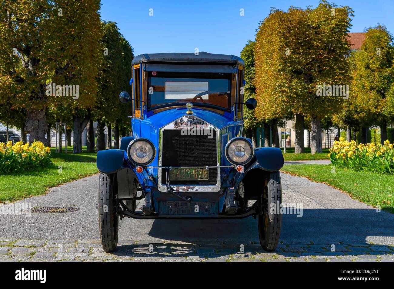 Oldtimer Dort Touring, year of construction 1922, blue, Austria Stock ...