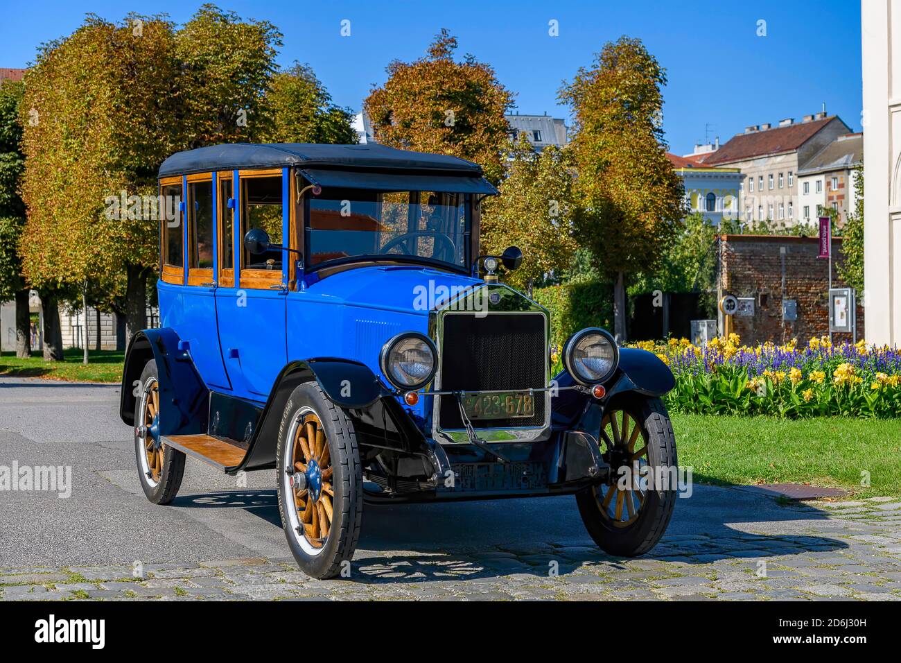 Oldtimer Dort Touring, year of construction 1922, blue, Austria Stock ...