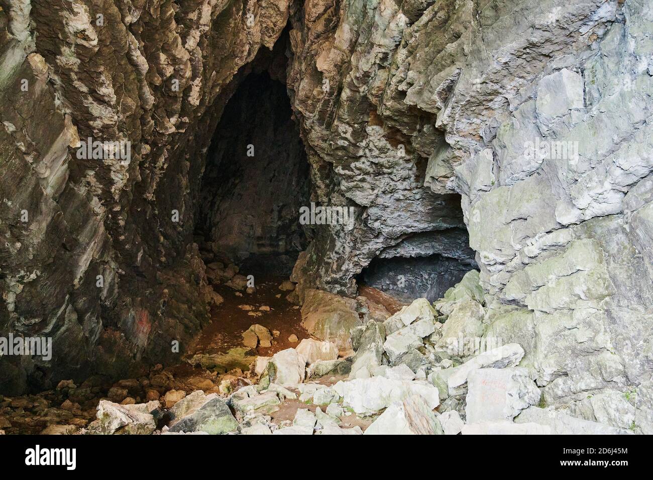 stone cave inside. view near the entrance Stock Photo - Alamy