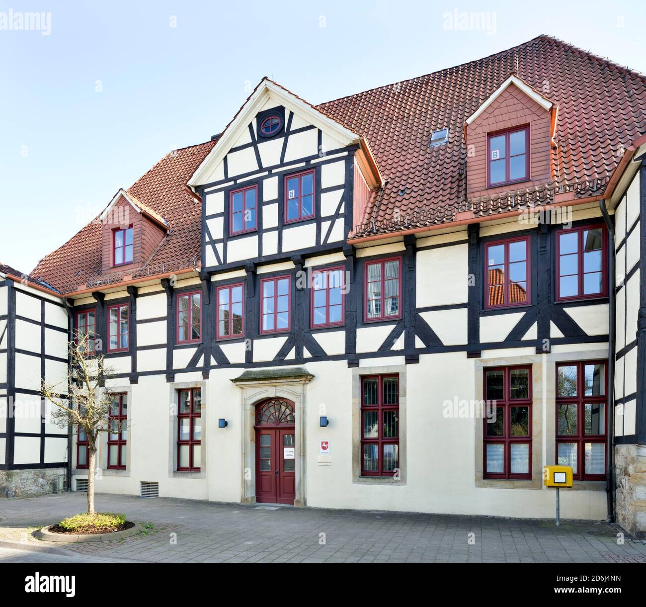 Local court, former estate, Rinteln, Weserbergland, Lower Saxony ...