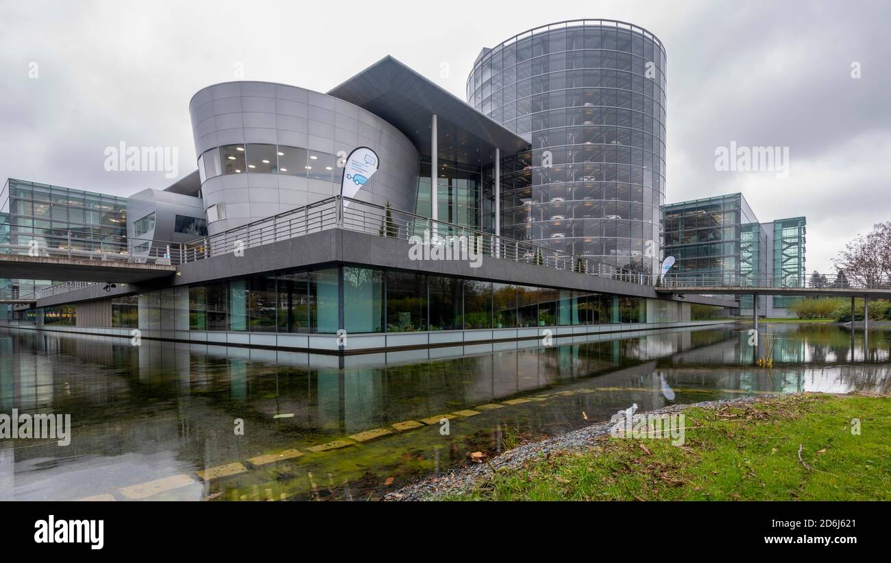 Transparent manufacture car manufacturer hi-res stock photography and ...