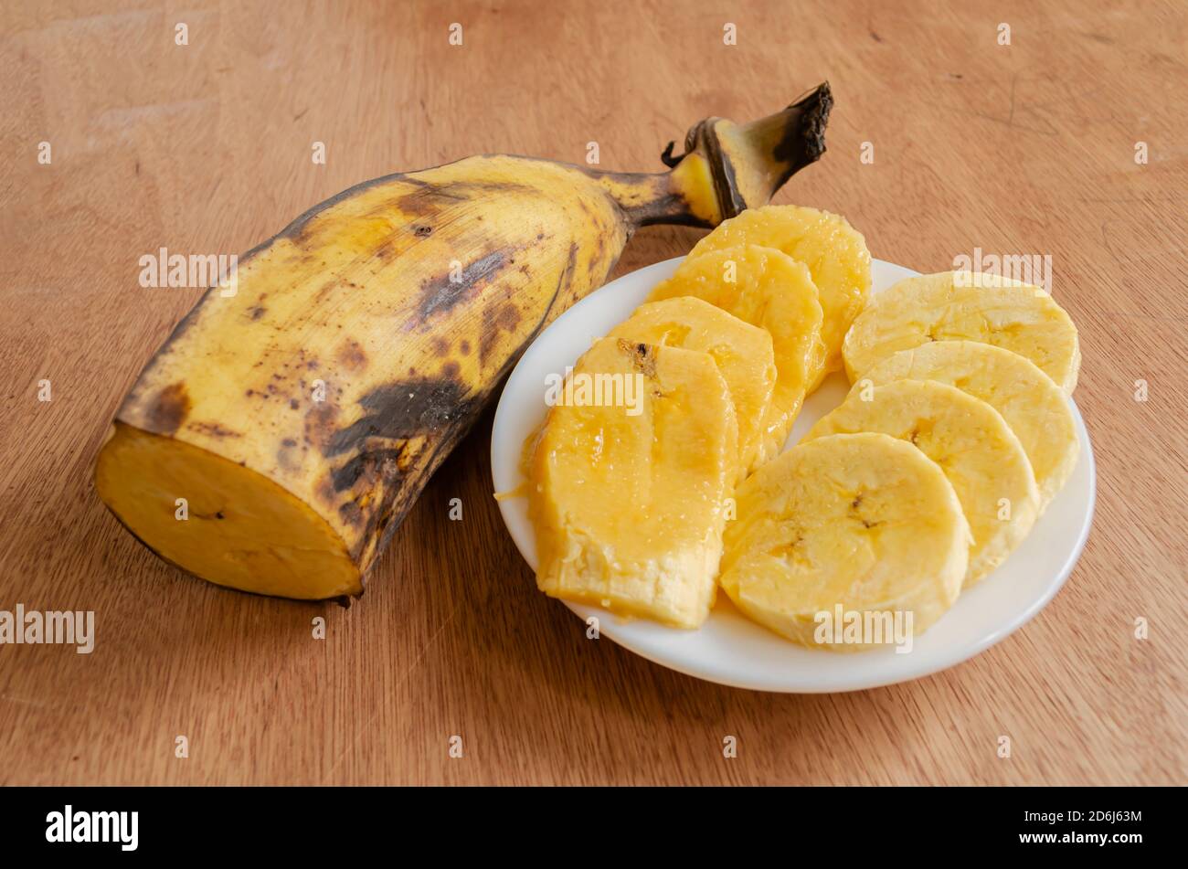 Banana cross section hi-res stock photography and images - Alamy