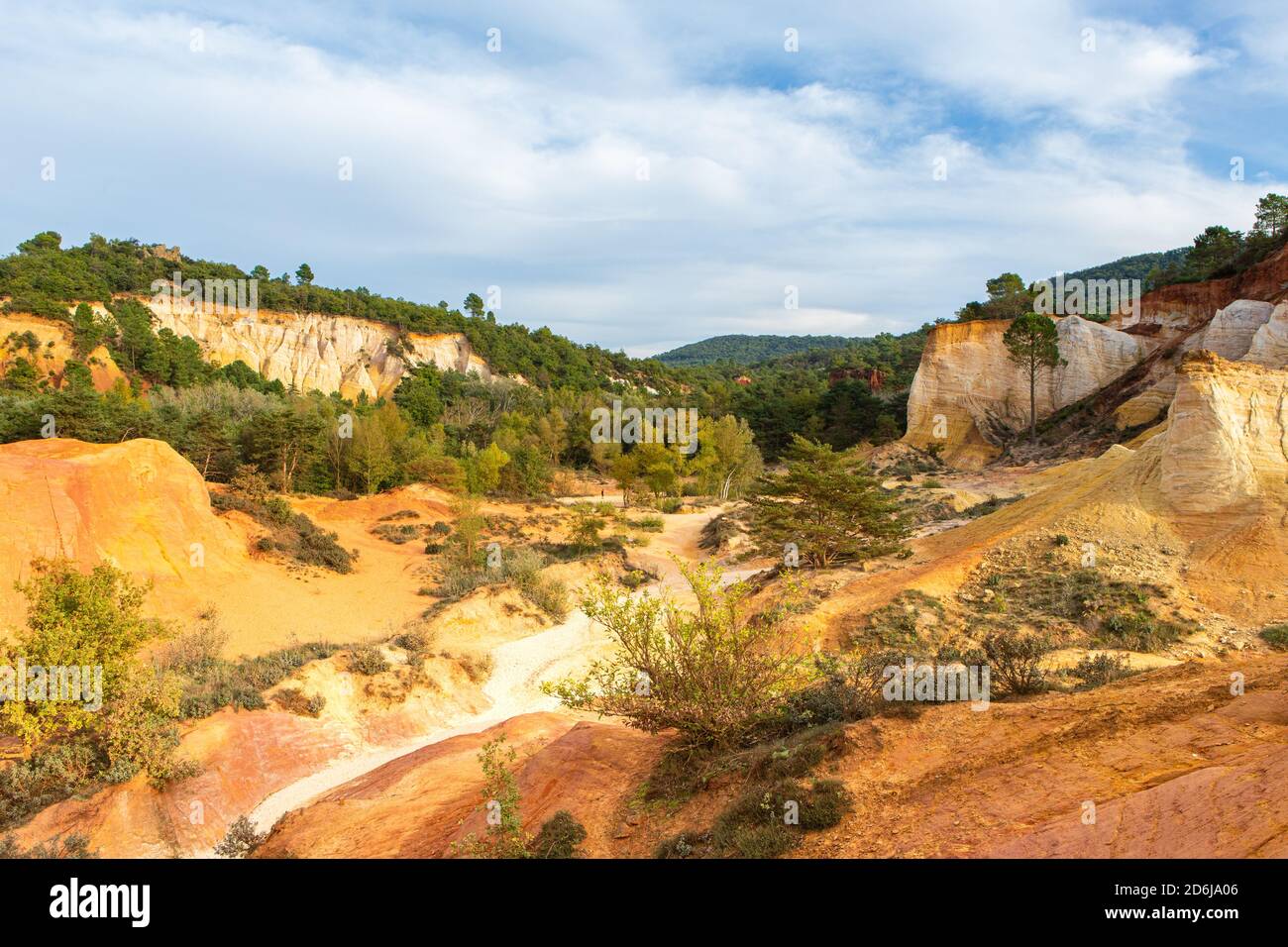 Natural park of ochre earth in France in the Luberon Stock Photo - Alamy
