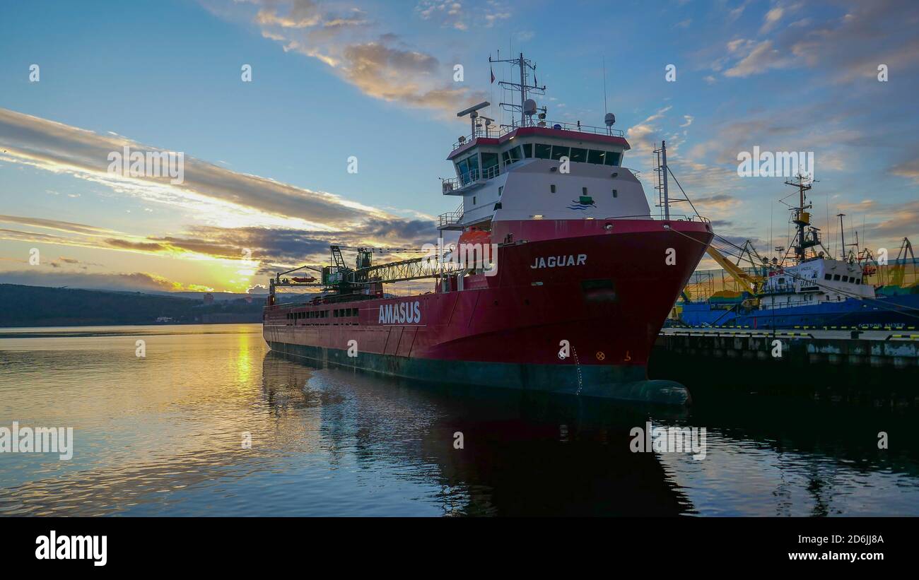 Port Murmansk, beautiful places of the city, Kola Bay, parks and ...