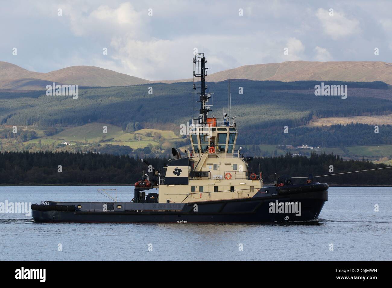 Ayton Cross, a tugboat operated by Svitzer on the Firth of Clyde ...