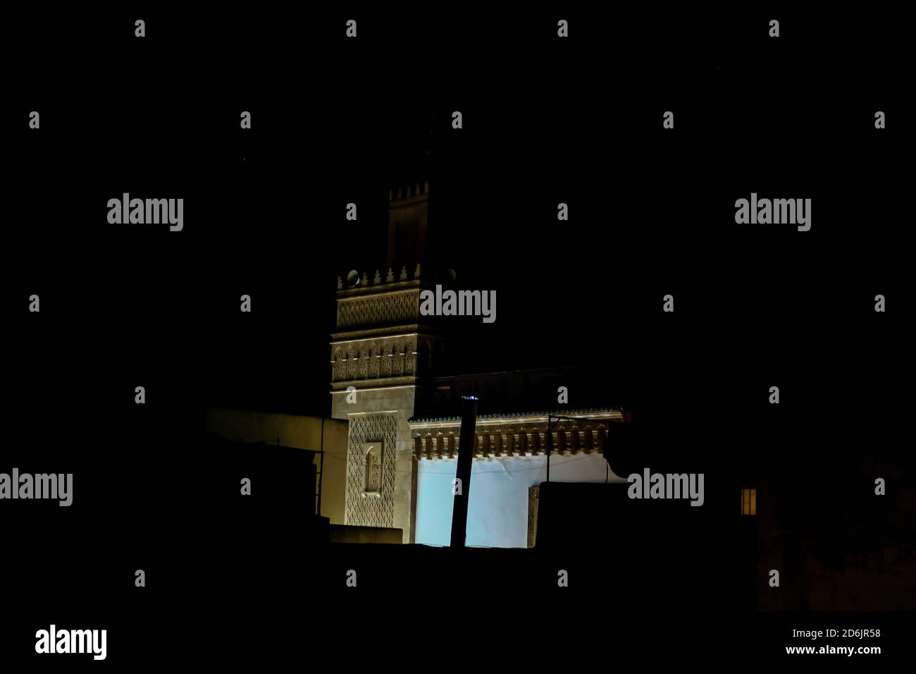 Water clock arab hi-res stock photography and images - Alamy