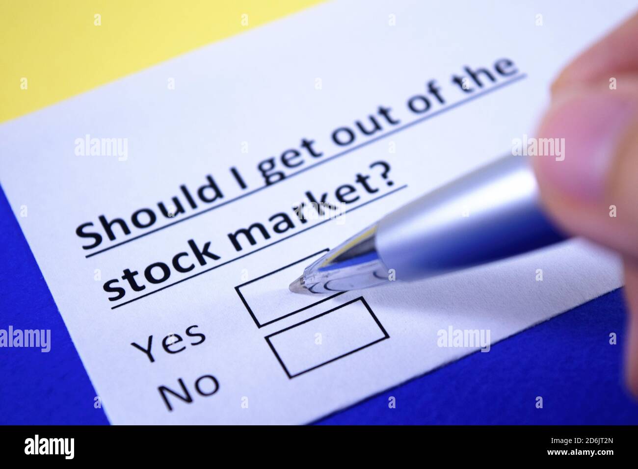 Stock market activities hi-res stock photography and images - Alamy