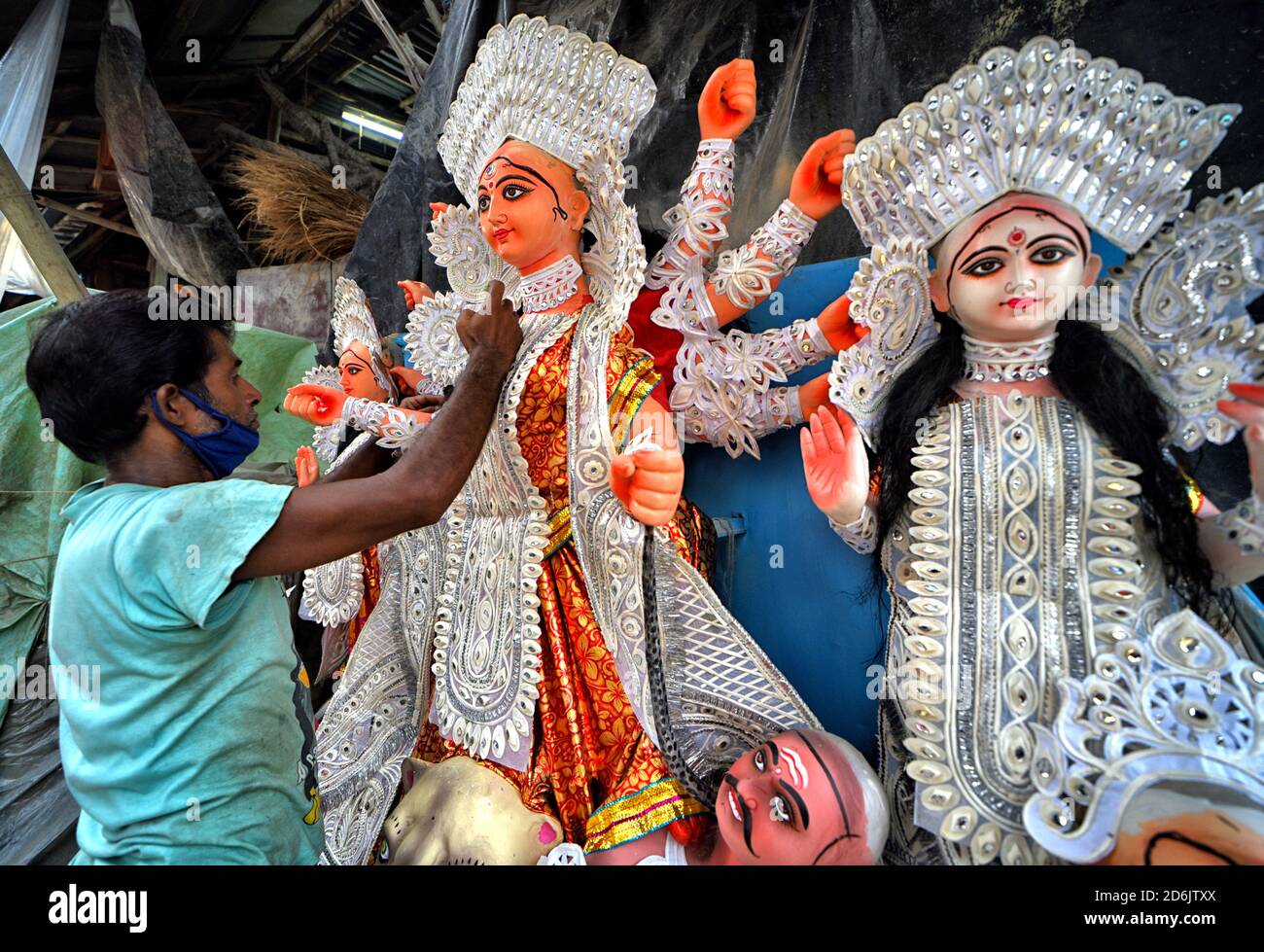 Devi durga face hi-res stock photography and images - Alamy