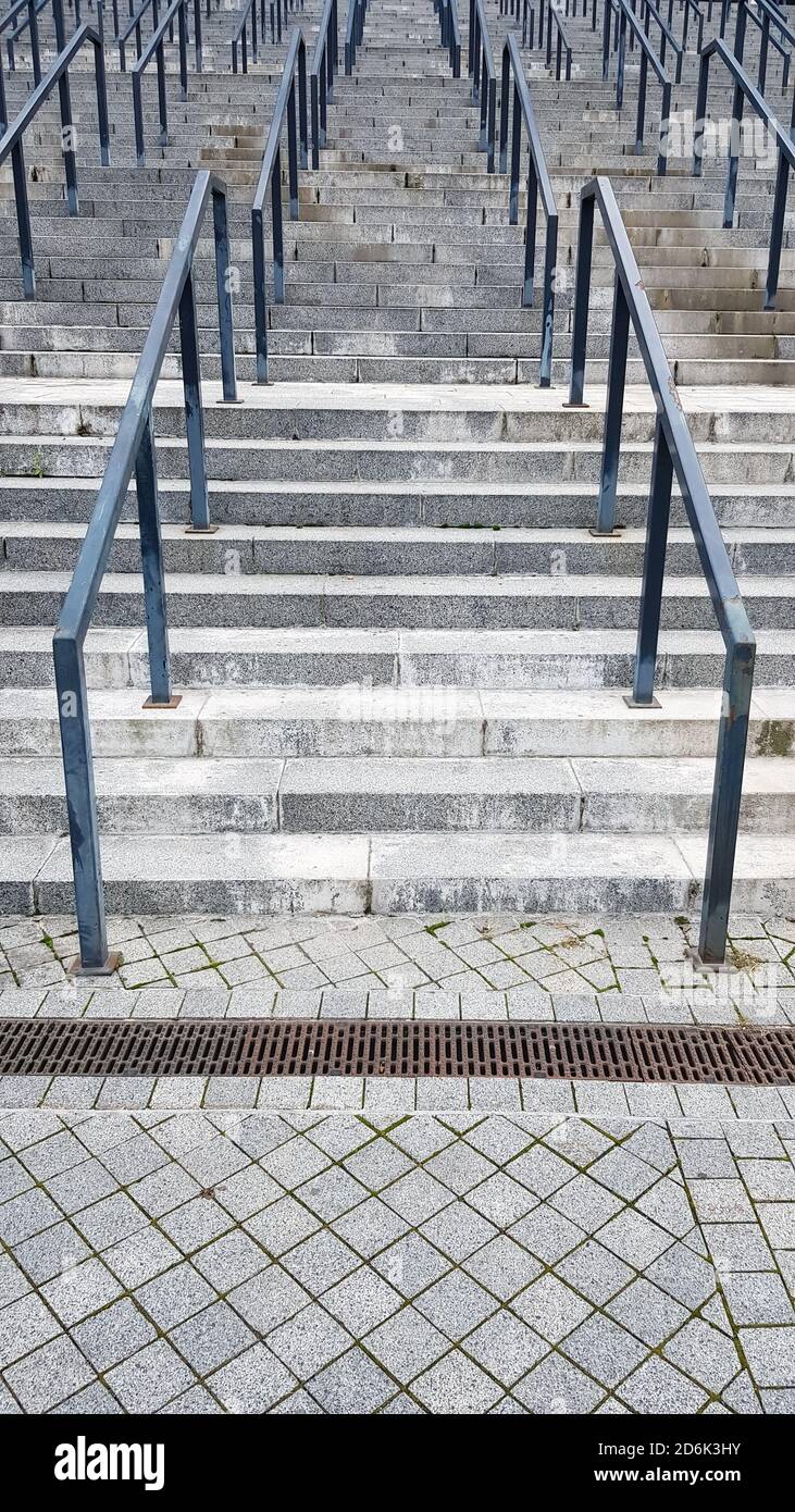Lot of stairs hi-res stock photography and images - Alamy
