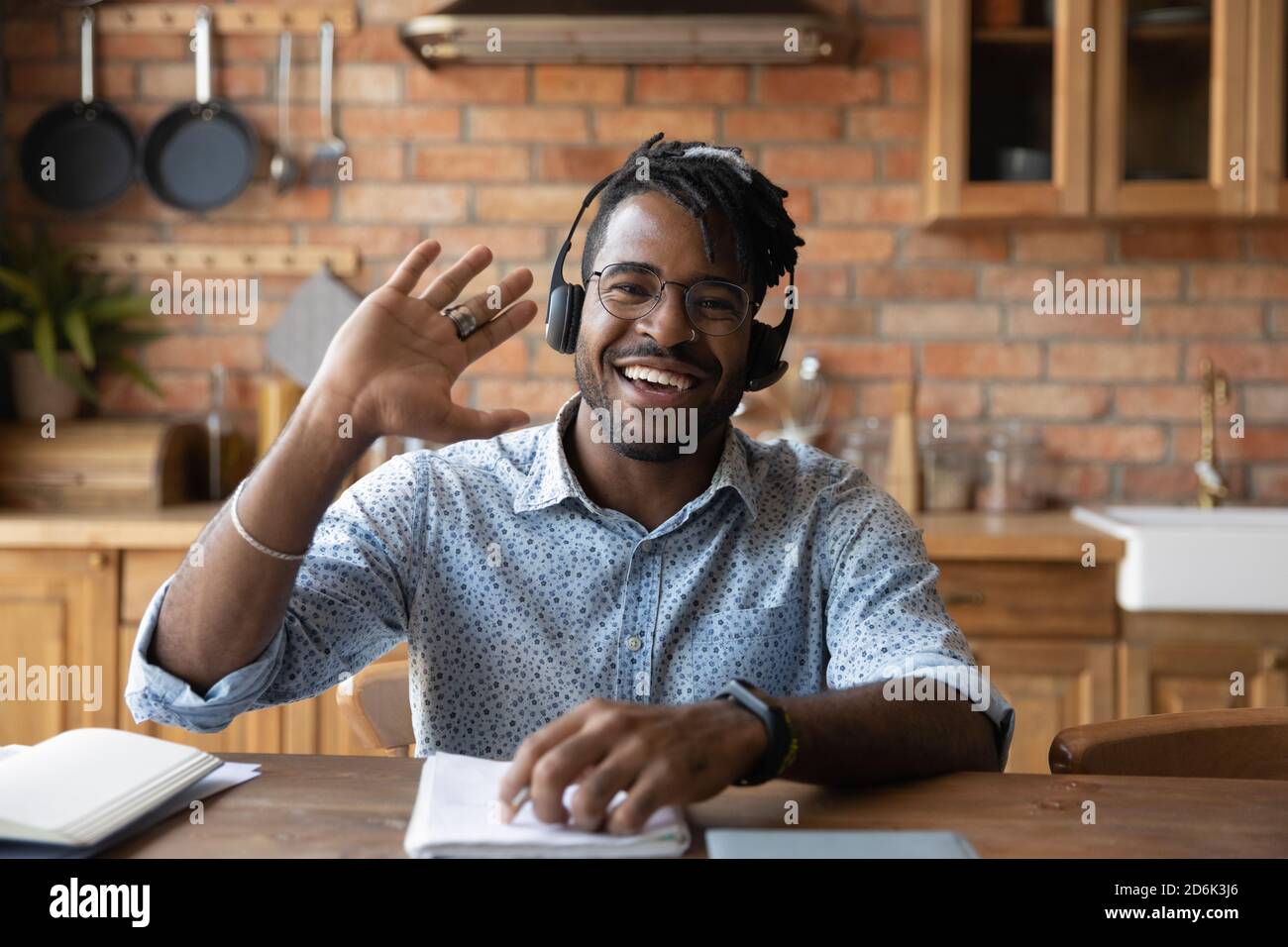 Wave course hi-res stock photography and images - Alamy