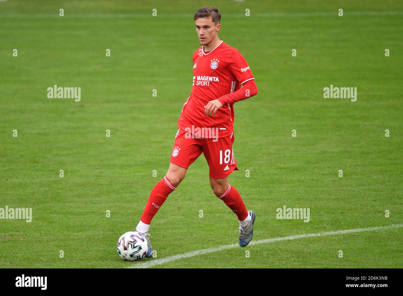Muenchen GRUENWALDER STADION. 17th Oct, 2020. Maximilian ZAISER (FCB ...