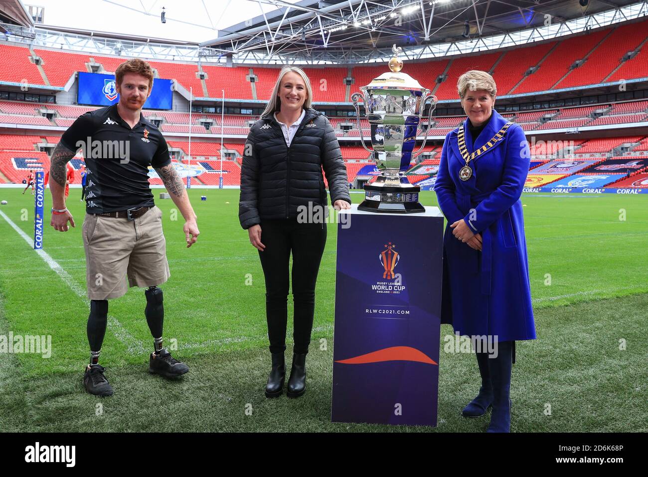 Clare Balding promoting the 2021 World Cup with Captain James Simpson ...