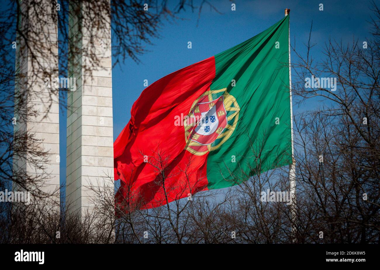 Flag of lisbon hi-res stock photography and images - Alamy