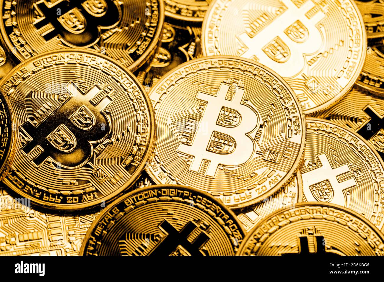 Currency metal icon bitcoin design hi-res stock photography and images ...
