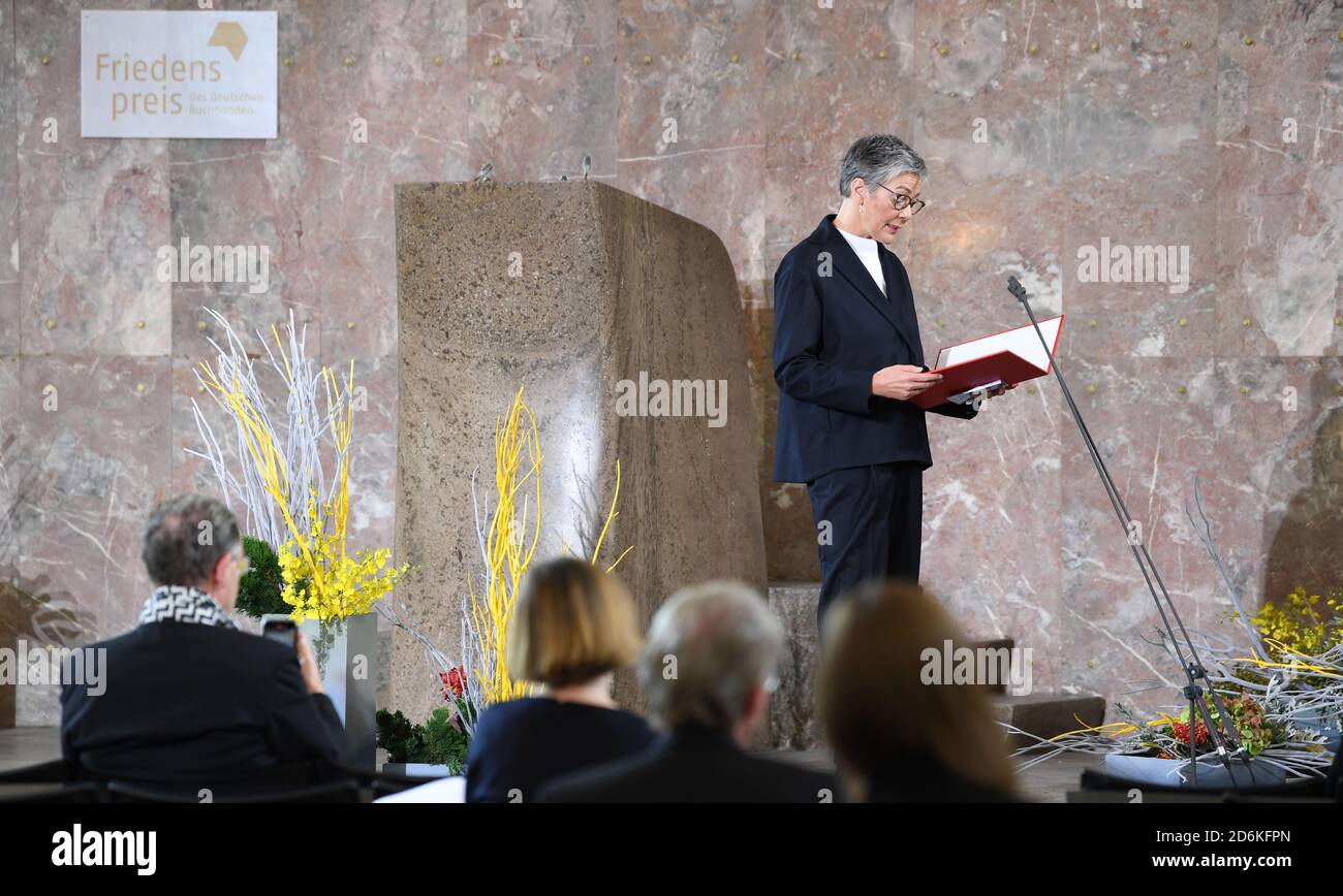 Peace certificate hi-res stock photography and images - Alamy