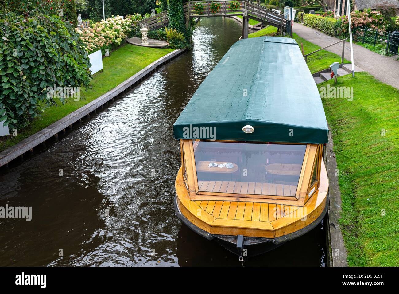 Stern traditional fishing wooden vessel hi-res stock photography and ...