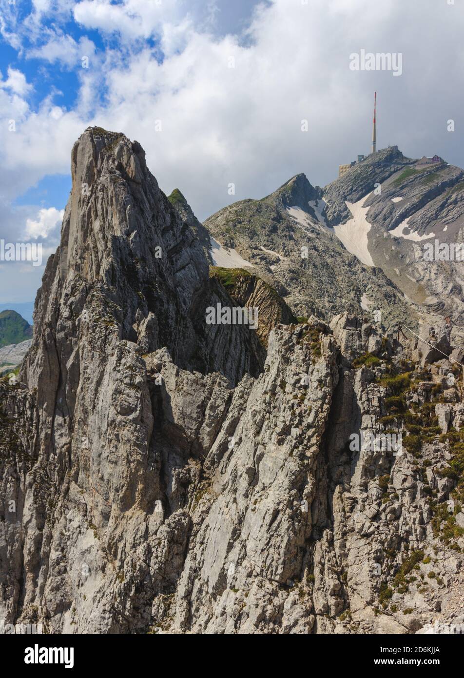 Santis hi-res stock photography and images - Alamy