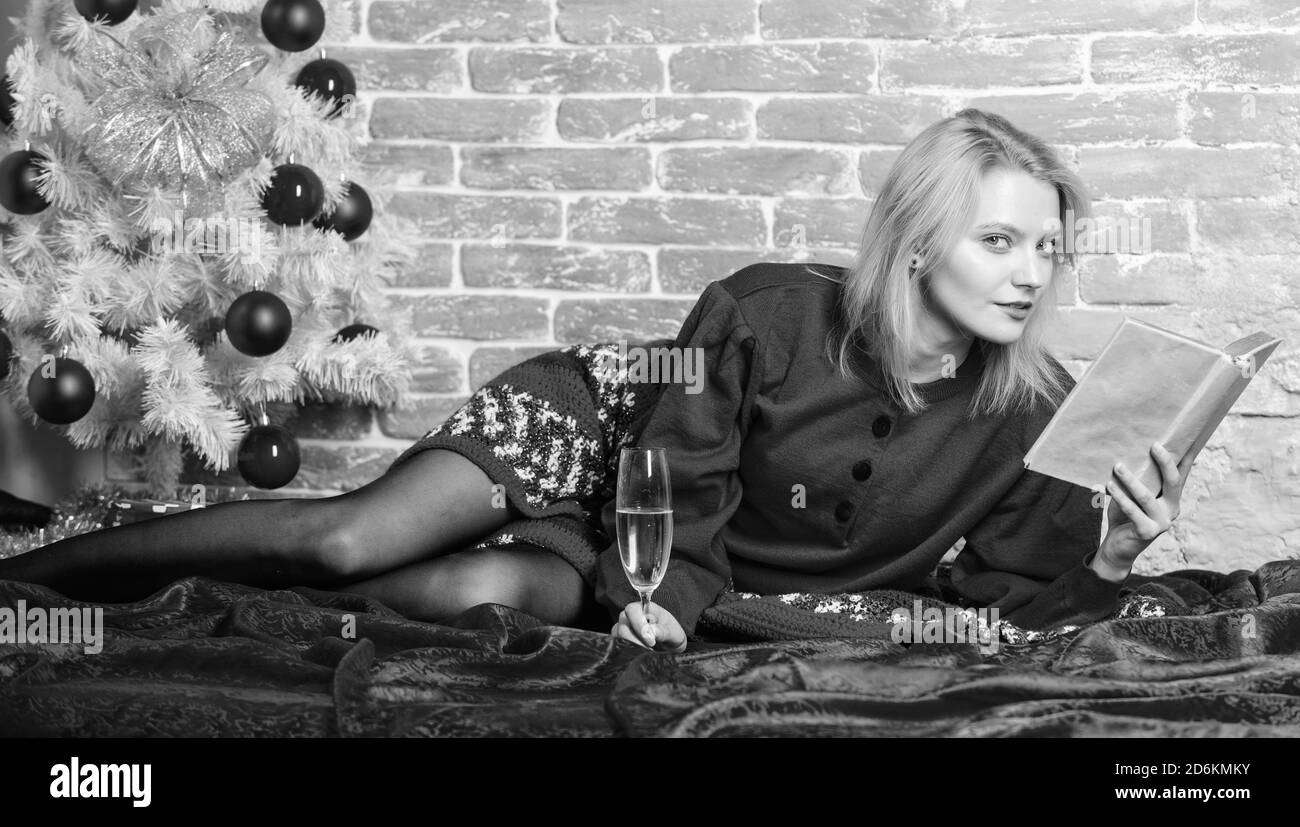 Lady introvert Black and White Stock Photos & Images - Alamy