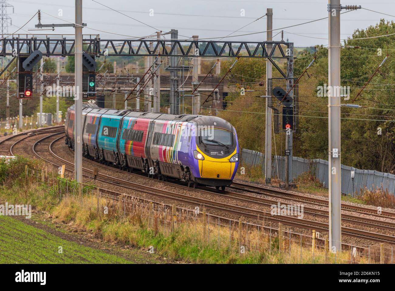 Avanti west coast pride pendolino hi-res stock photography and images ...