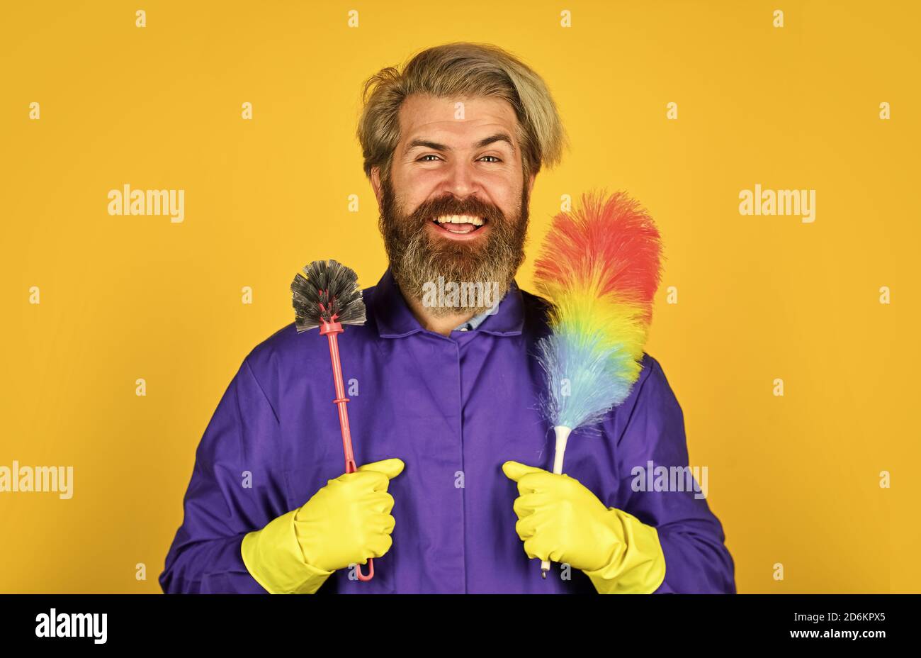 I am busy. cleaning service. housekeeping business. Cleaning the ...