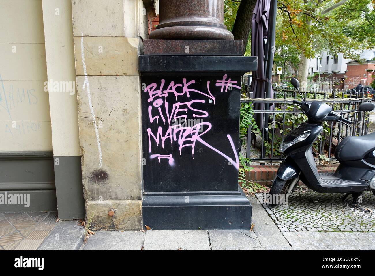 Racial movements hi-res stock photography and images - Alamy