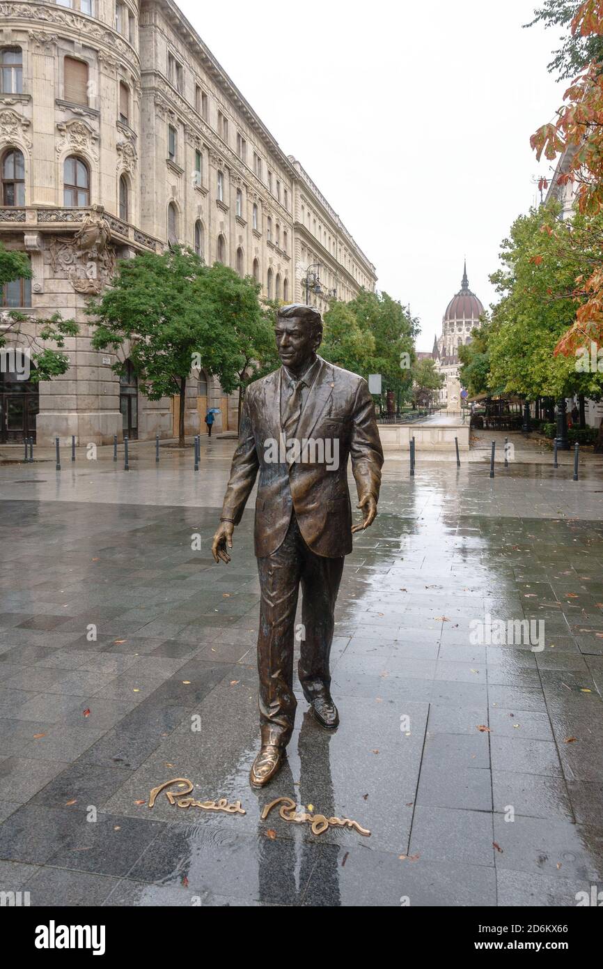 Ronald Reagan Budapest High Resolution Stock Photography and Images - Alamy