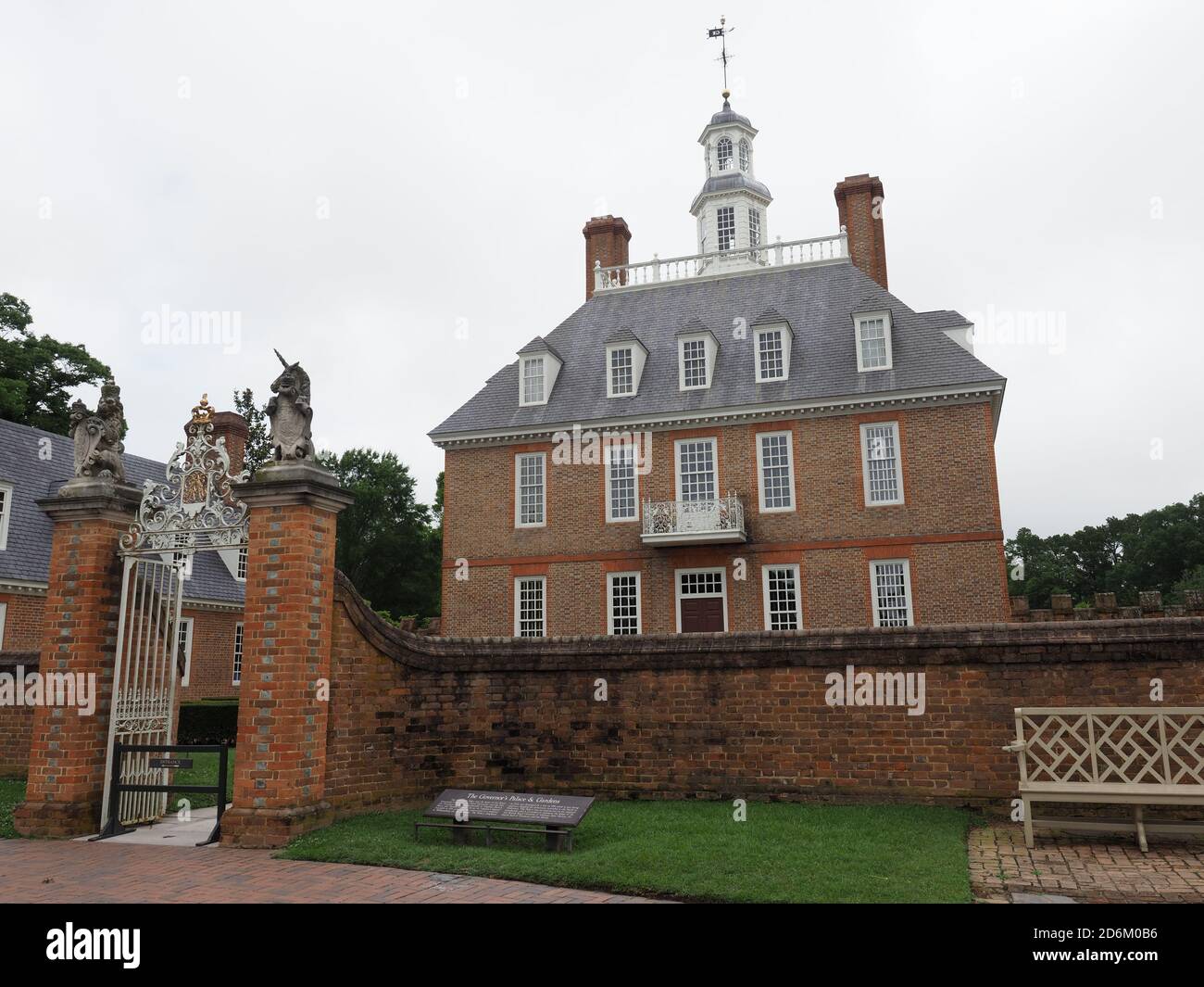 Virginia governors mansion hi-res stock photography and images - Alamy