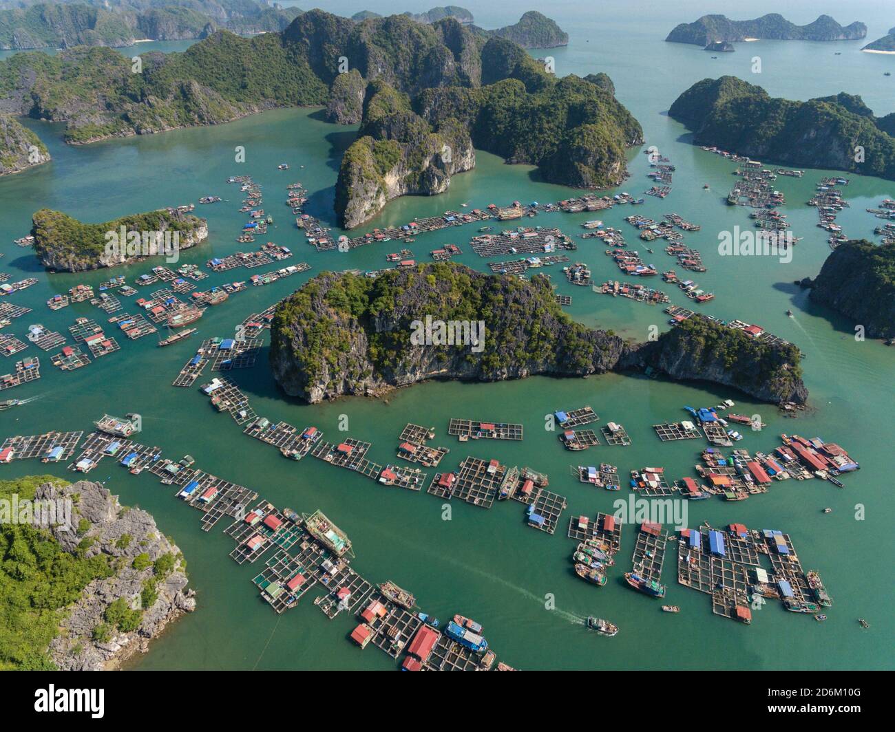 Floating Village on Ha Long Bay, Cat Ba Island, Vietnam, descending ...