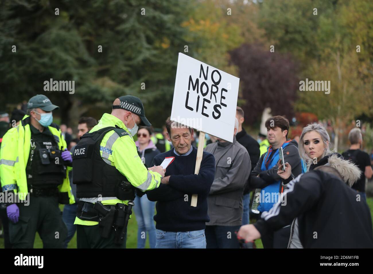 Spot fine police hi-res stock photography and images - Alamy