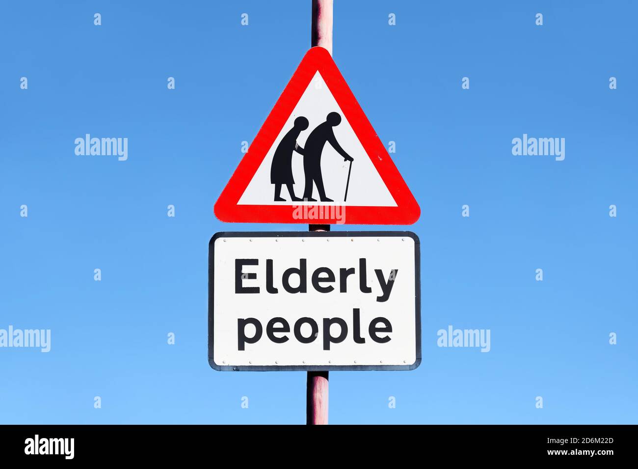 Empty red triangle for signage hi-res stock photography and images - Alamy