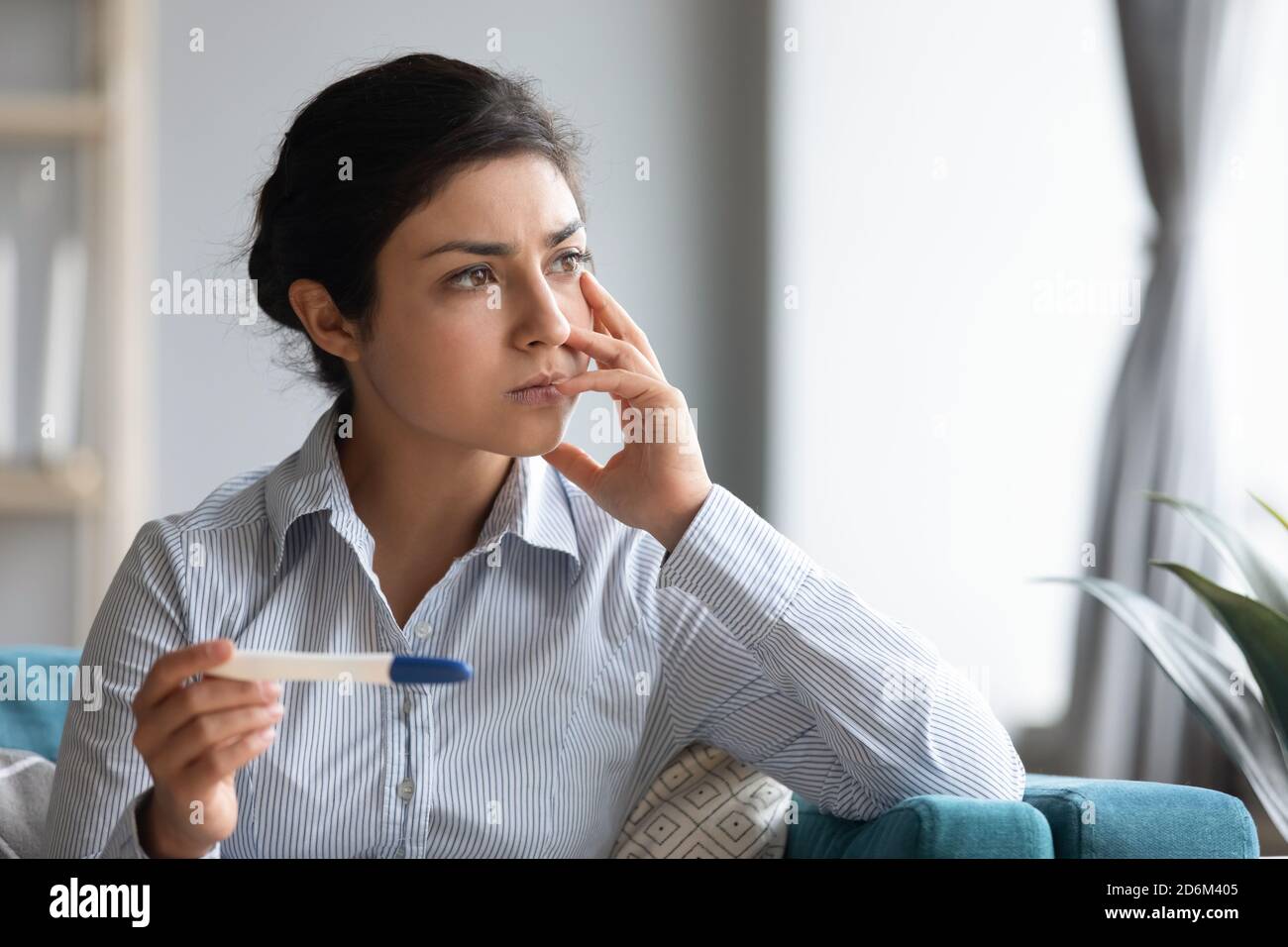 Indian baby looking hi-res stock photography and images - Alamy