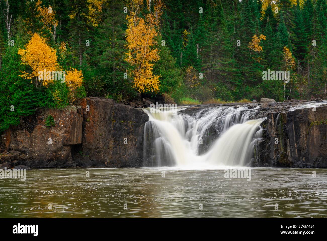 The Middle Falls of the Pegeon River in Pigeon River Provincial Park ...