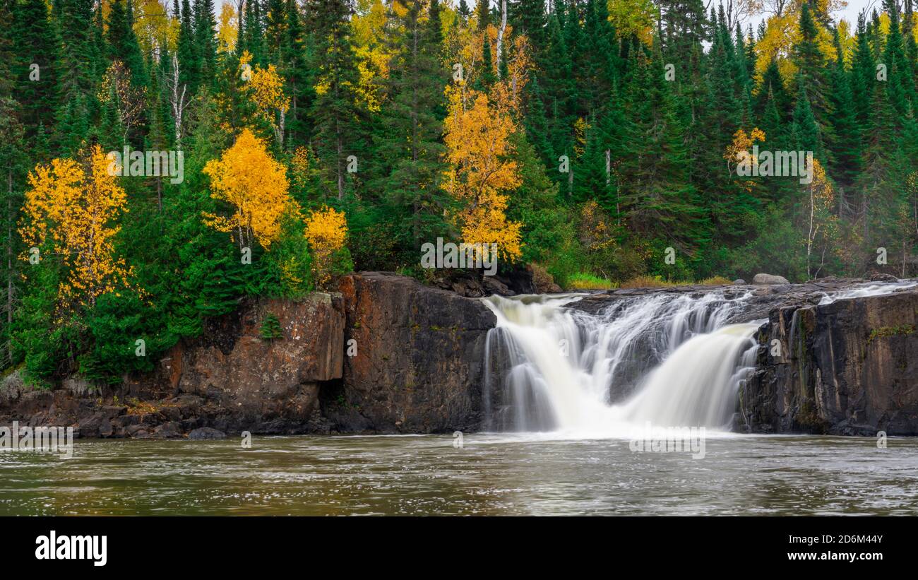 The Middle Falls of the Pegeon River in Pigeon River Provincial Park ...