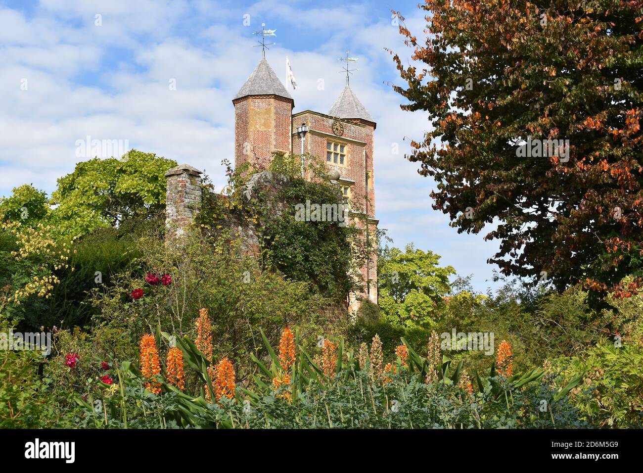 A Kent estate surrounded by acres of formal gardens. Elizabethan ...