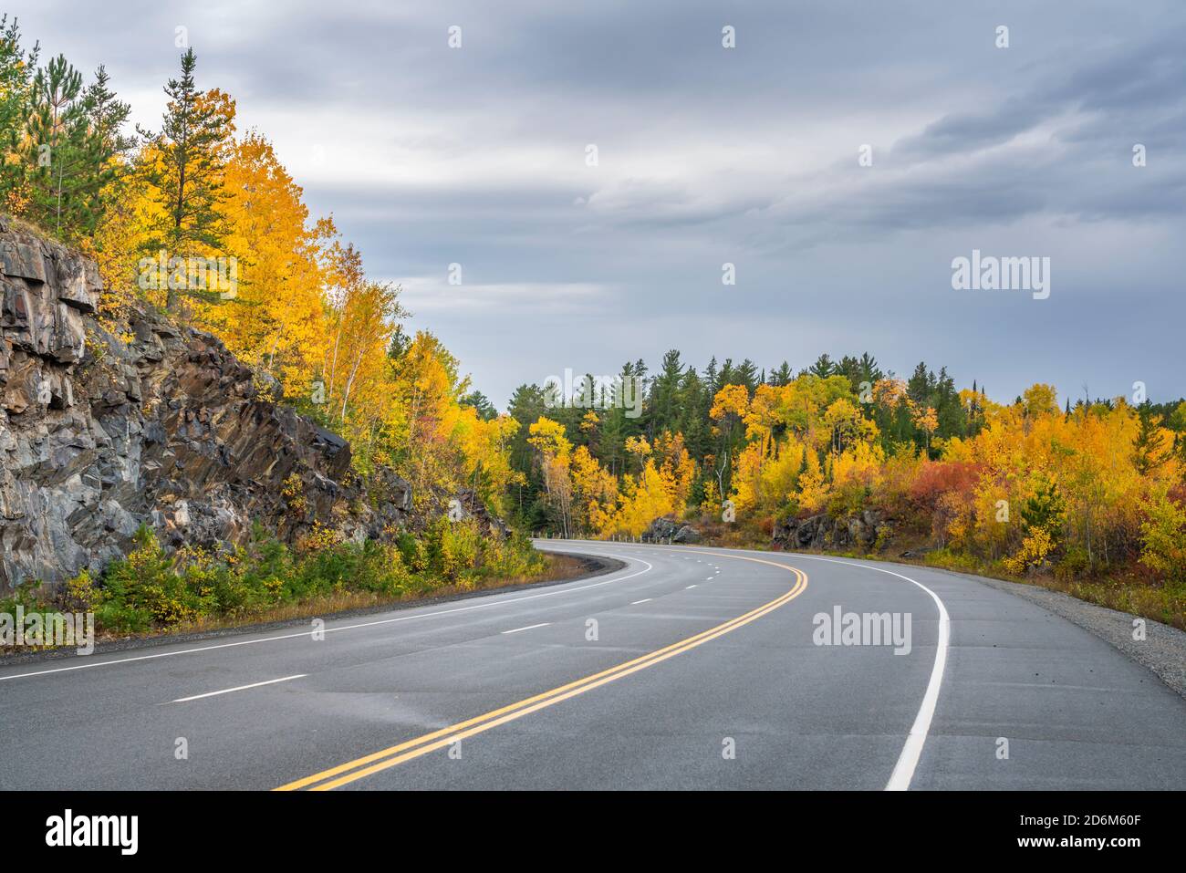 Fall and highway hi-res stock photography and images - Alamy